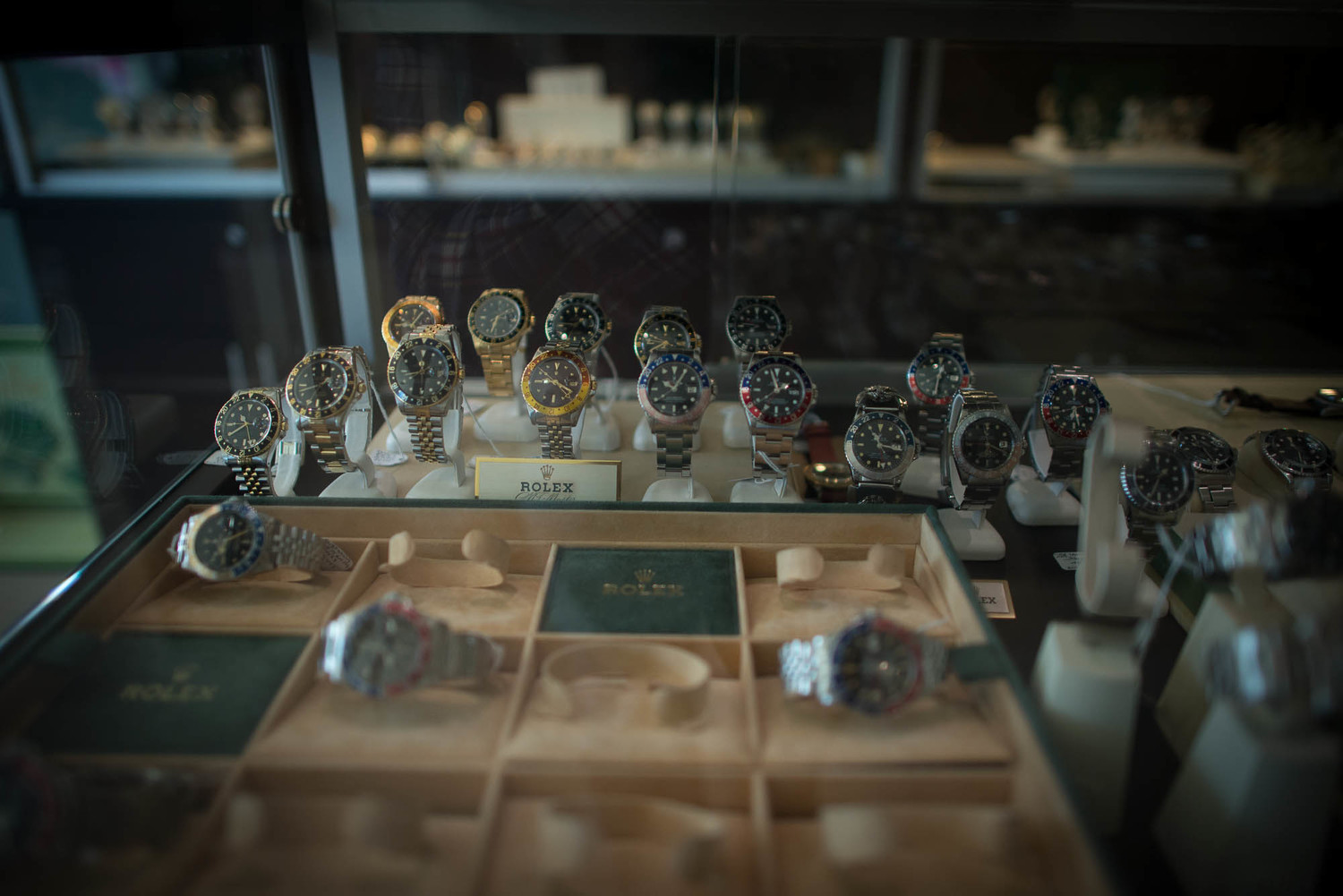 Watch Shopping In San Francisco: Inside HQ Milton's Mission Street ...