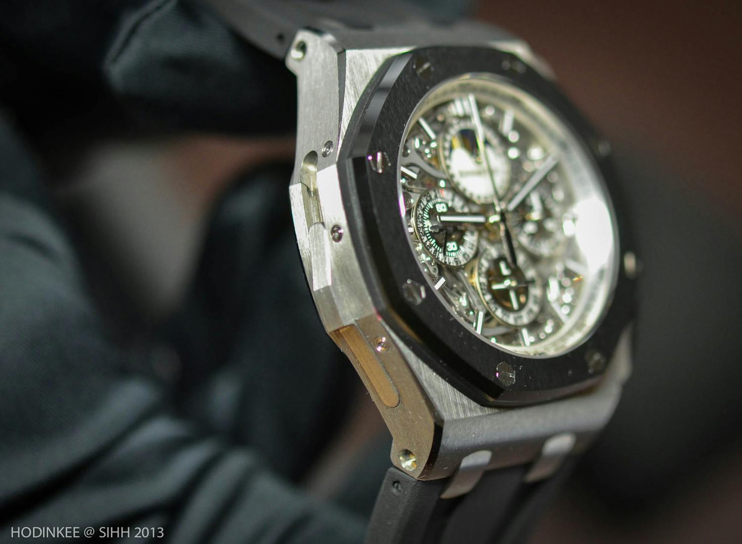 In-Depth: Hands-On With The Audemars Piguet Royal Oak Offshore Grand ...