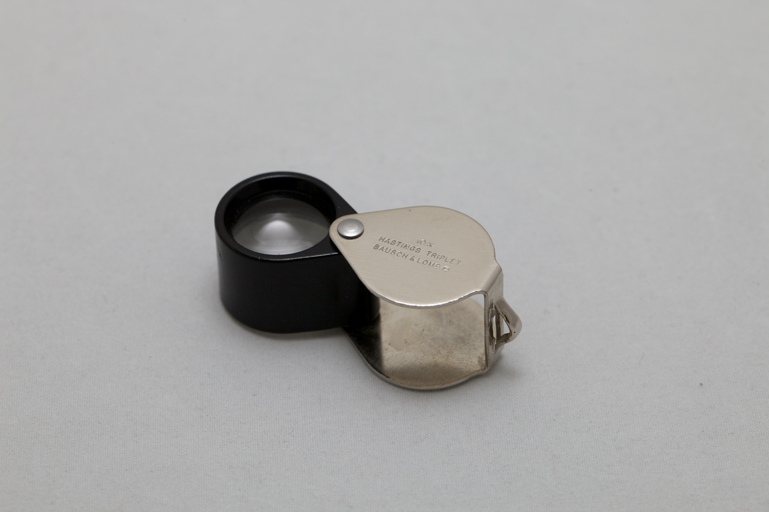 Taking A Closer Look At The Loupe System, A Serious Loupe Created By ...