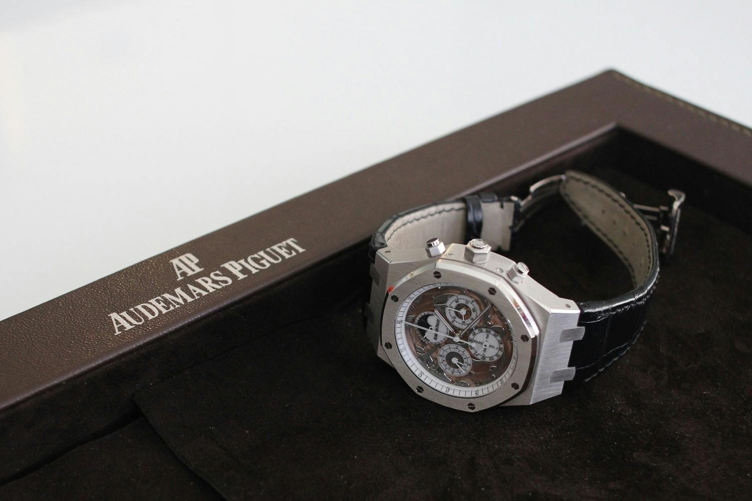 Hands-On: With Two Audemars Piguet Grande Complications (At The Same ...