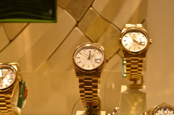 Photo Report: Inside The New Rolex Boutique On Fifth Avenue In New York ...