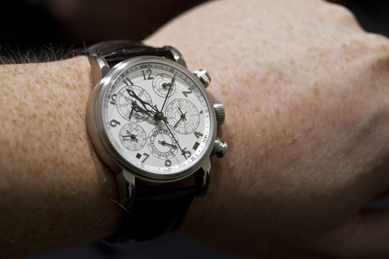 VIDEO: The Heritage Watch Manufactory Firmamentum Explained By Karsten ...