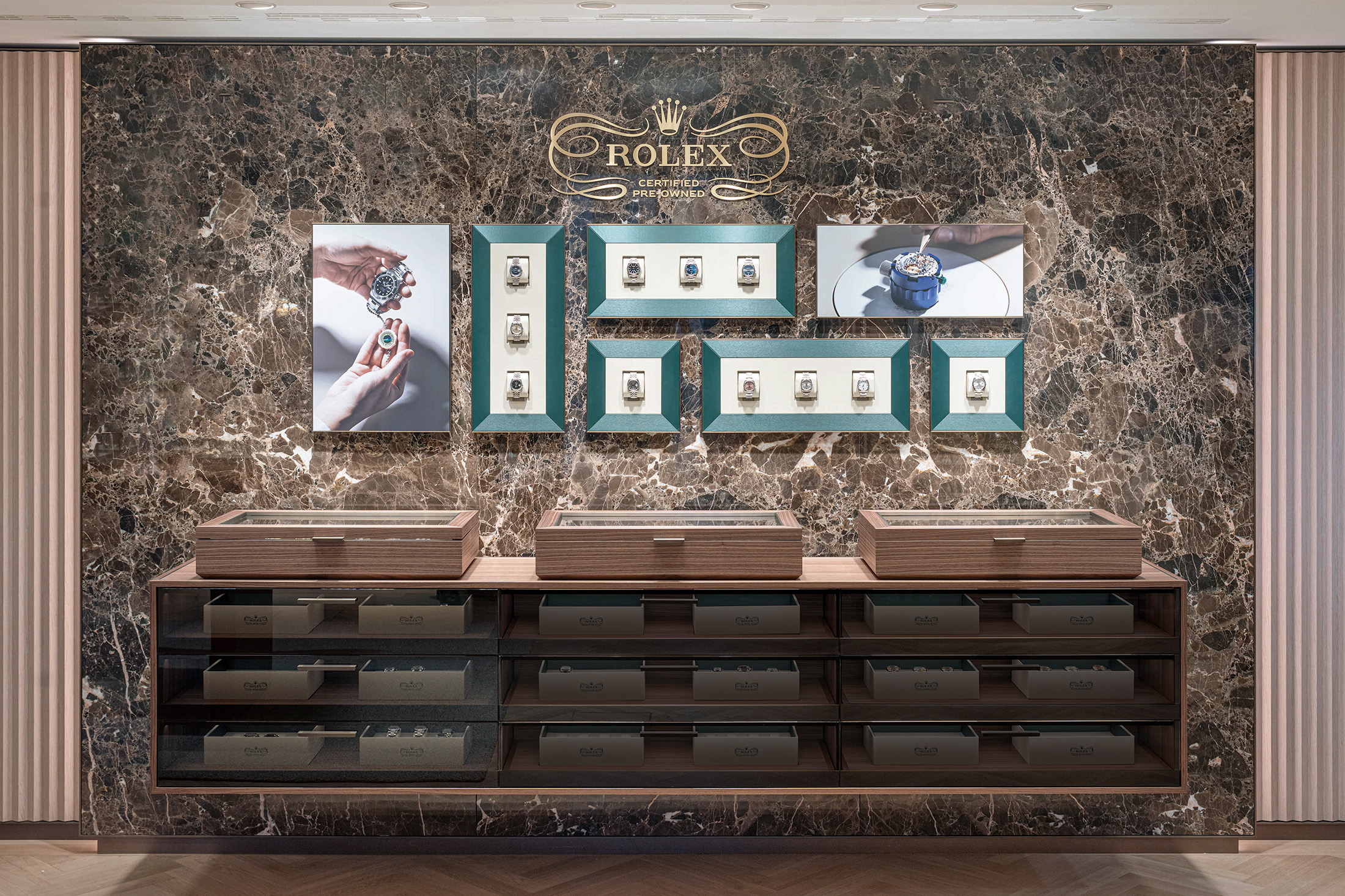 Curiowhispe i noticed her was traveling to Dallas, so we