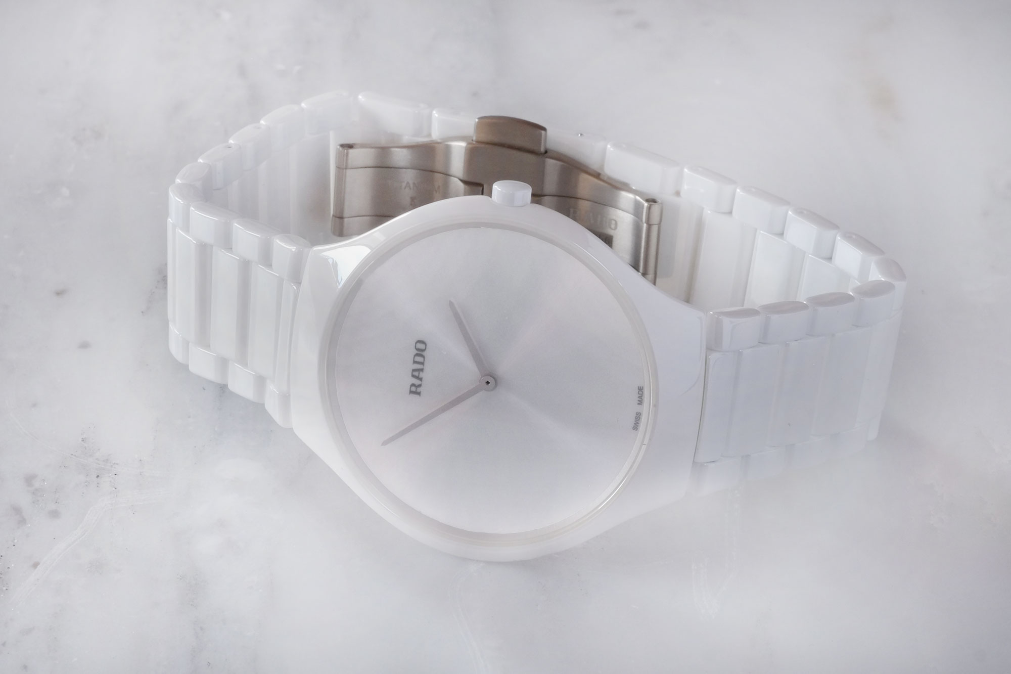 Hands-On: The White Ceramic Apple Watch Edition (And Some White Ceramic ...