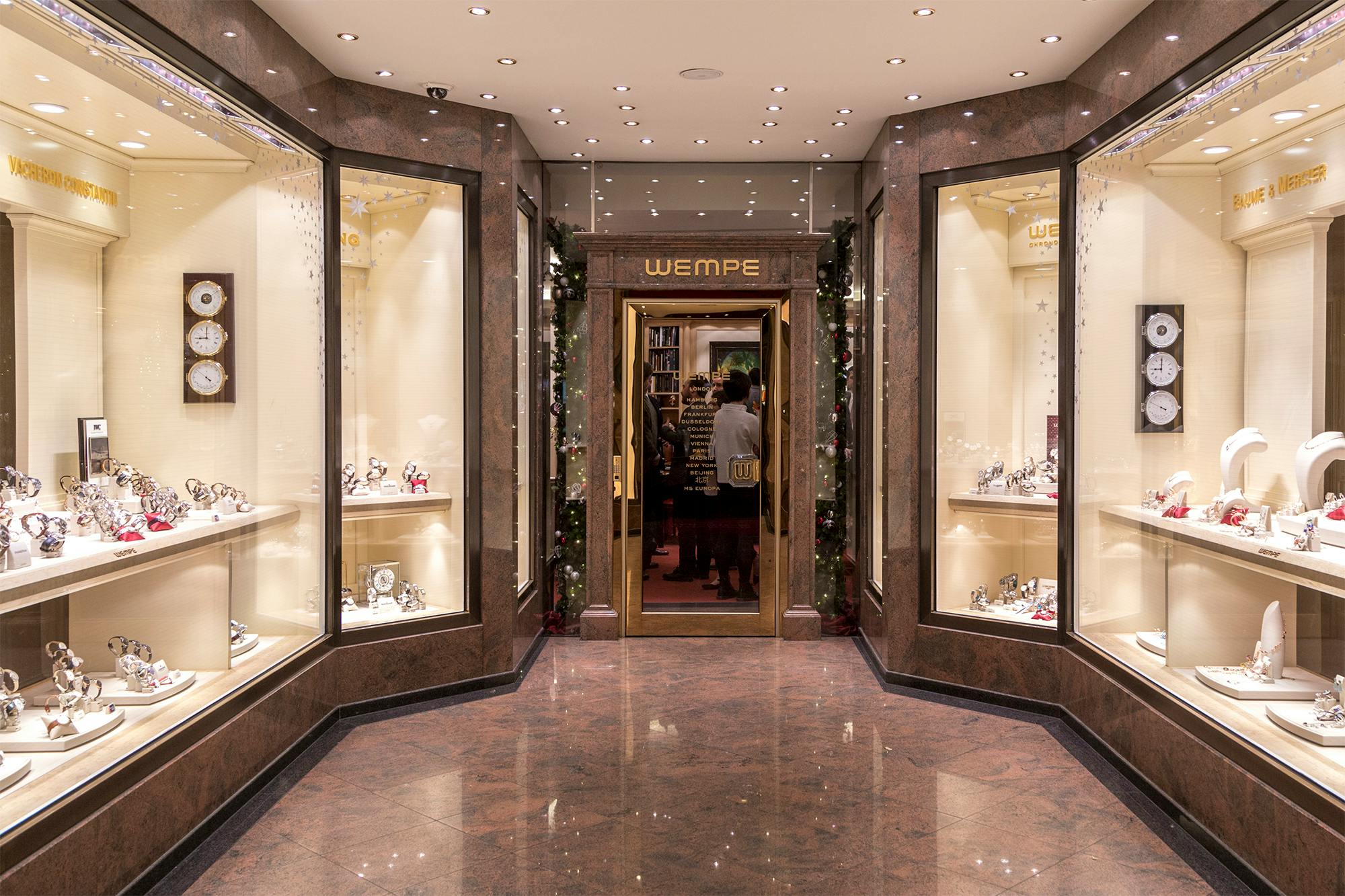 Photo Report: HODINKEE Hosts A Collector Get-Together At The Wempe ...