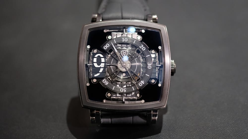 Hands-On: The MCT Sequential One 110 Evo Vantablack, The Darkest Watch ...