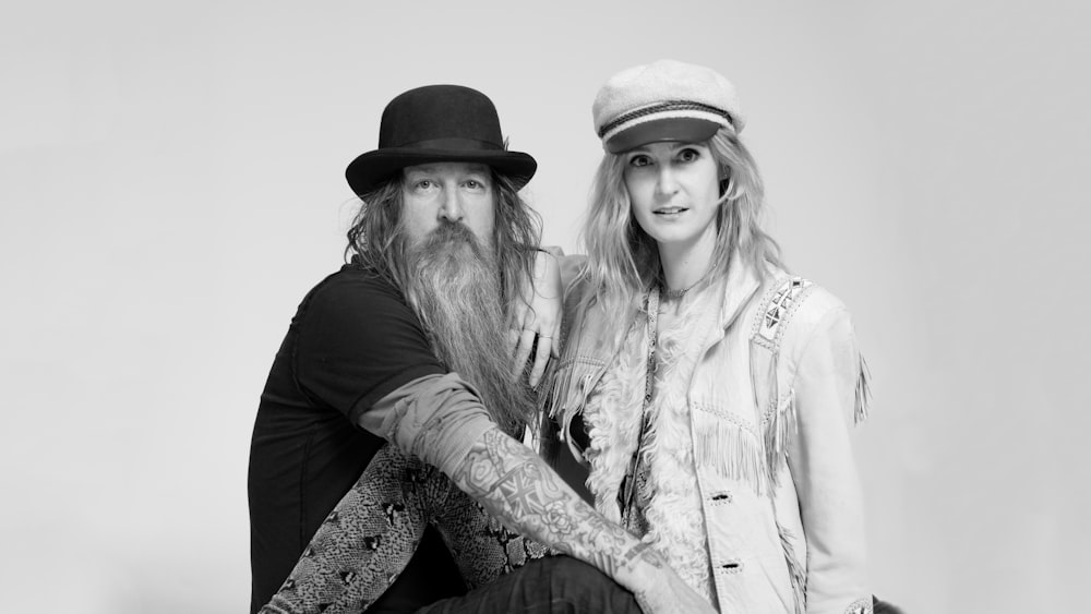 HODINKEE Radio: Episode 31: Hannah Elliott And Magnus Walker - HODINKEE