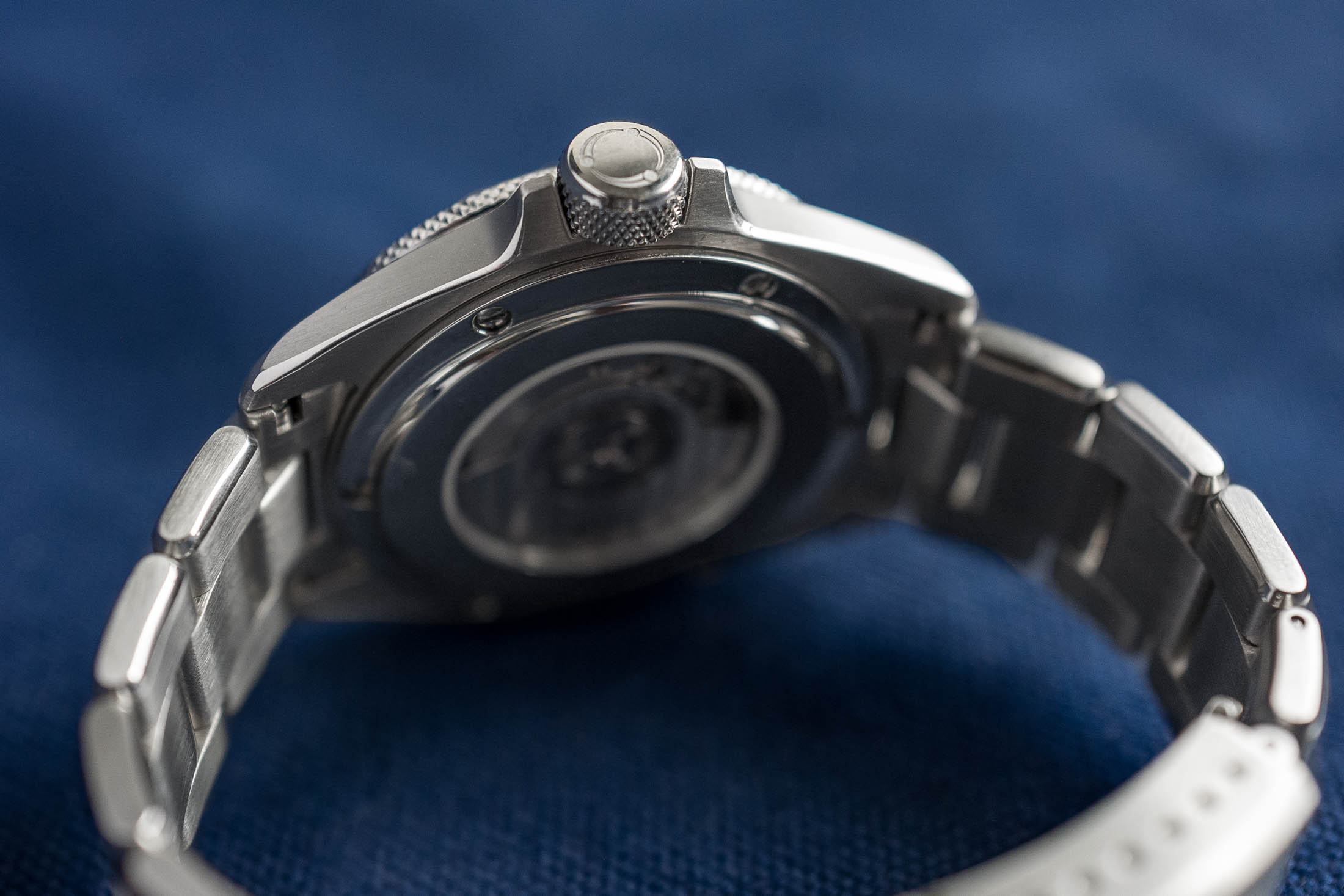 Hands-On: The Orion Calamity Diver - HODINKEE