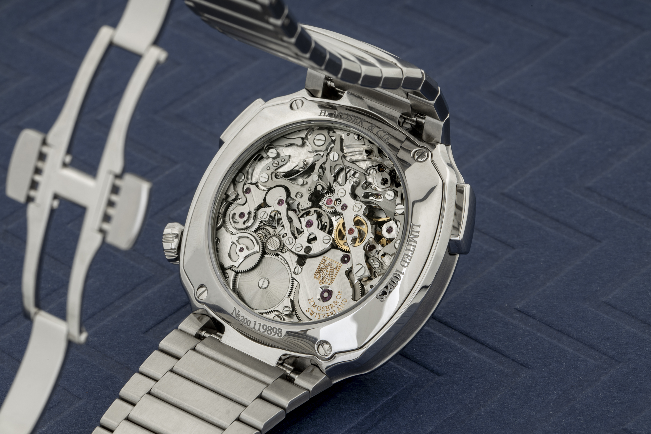 Introducing: The Moser Streamliner Flyback Chronograph Automatic - HODINKEE