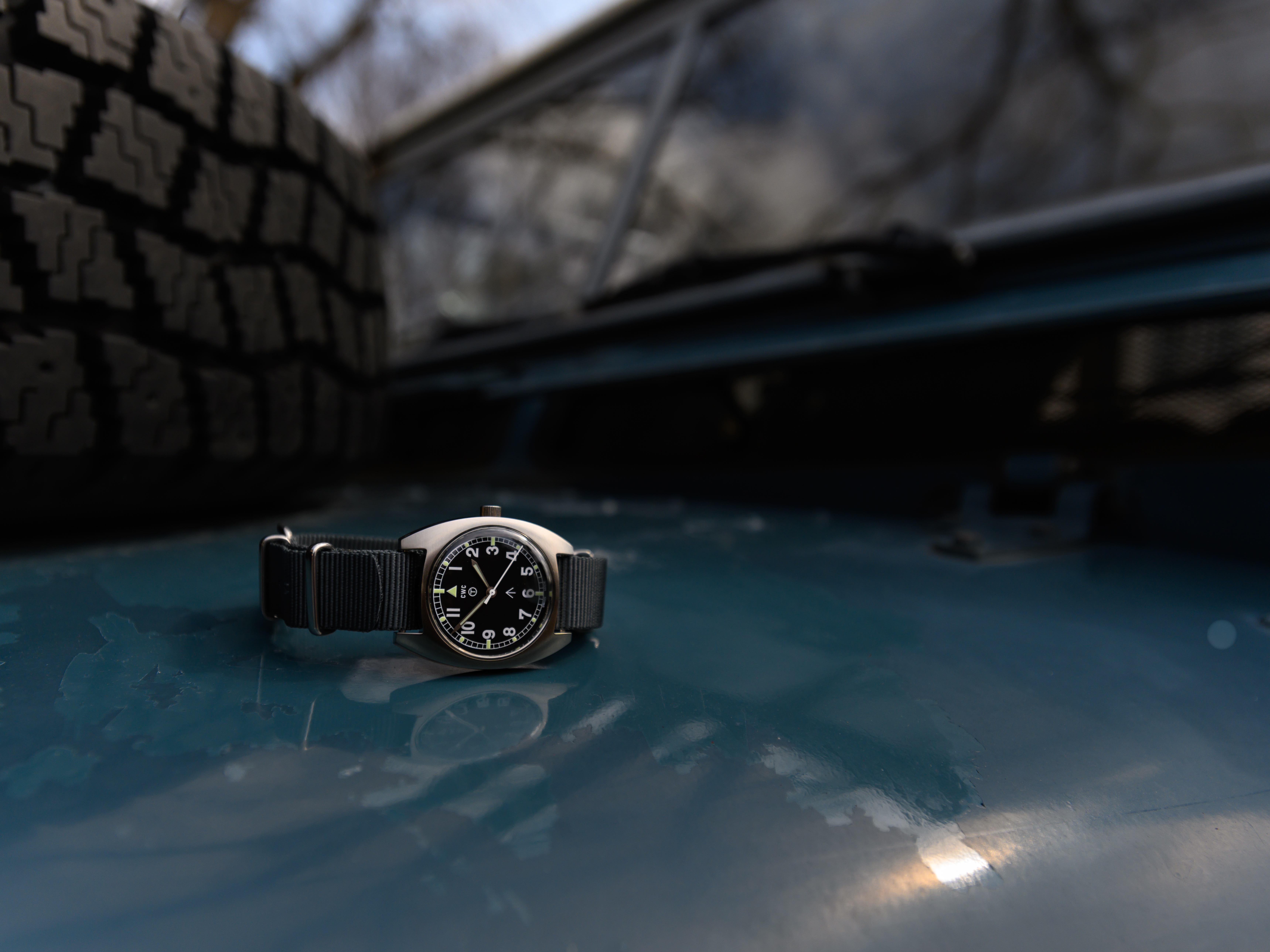 Hands-On: The CWC Mellor-72 - HODINKEE