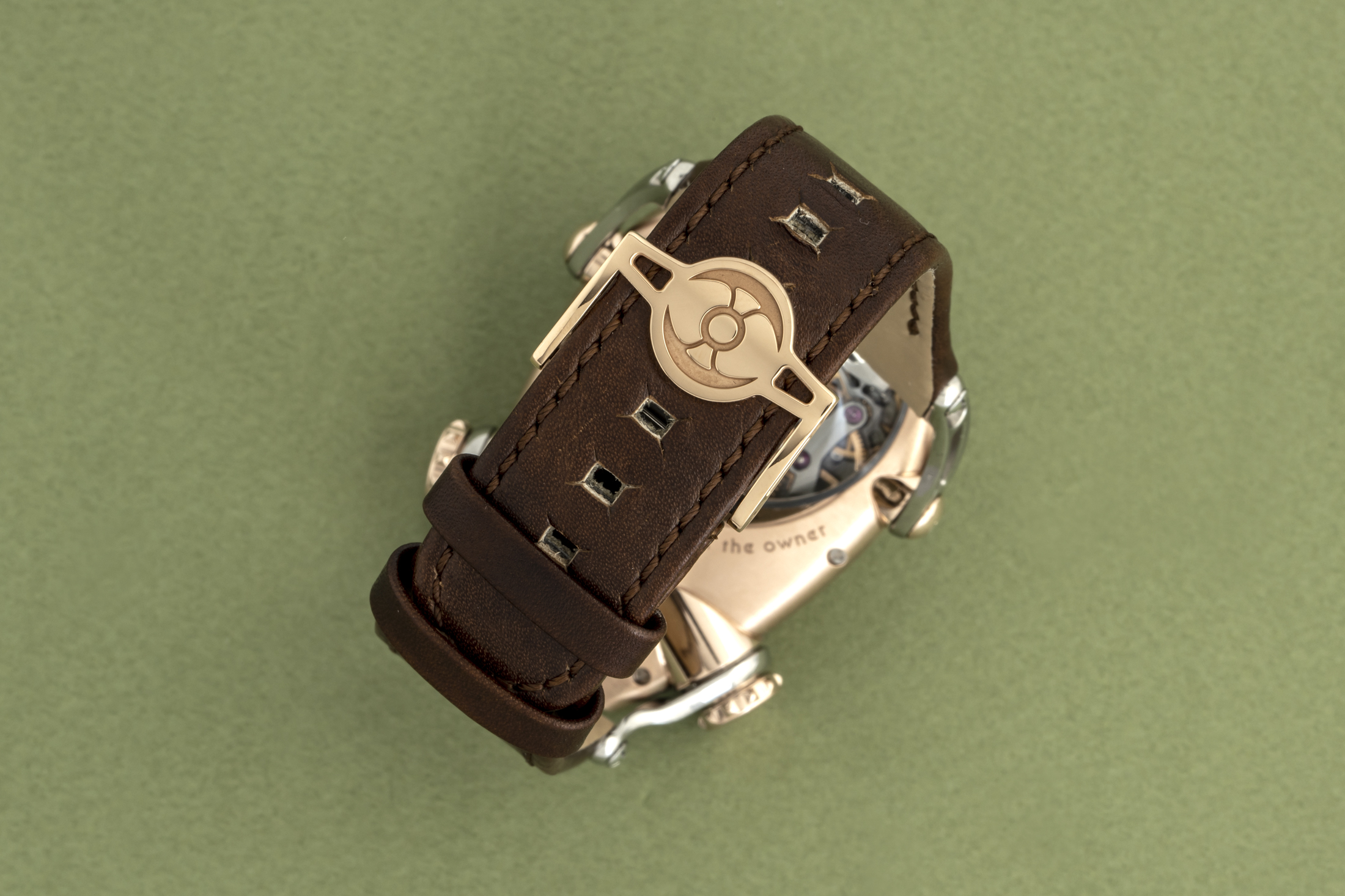 Hands-On: The MB&F HM10 Bulldog - HODINKEE