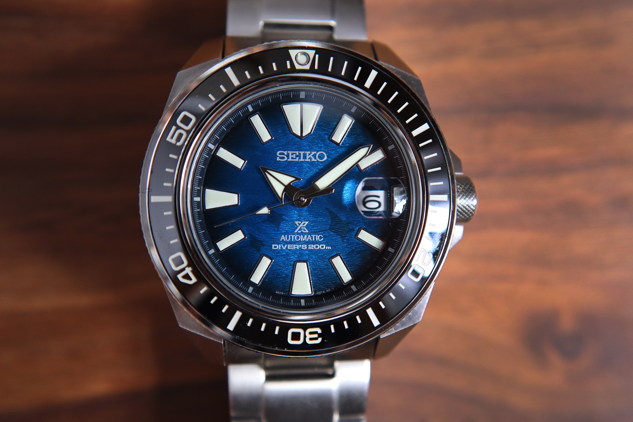 Hands-On: Two Ocean-Blue Seiko Divers With Manta Ray Dials - HODINKEE