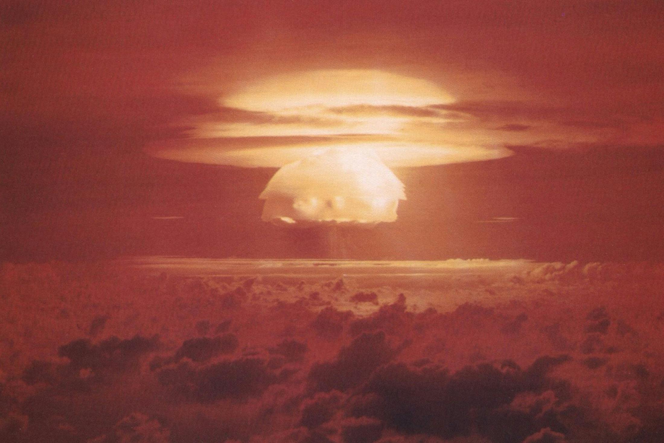 Just Because: Turns Out An Electromagnetic Pulse From A Nuclear Bomb ...
