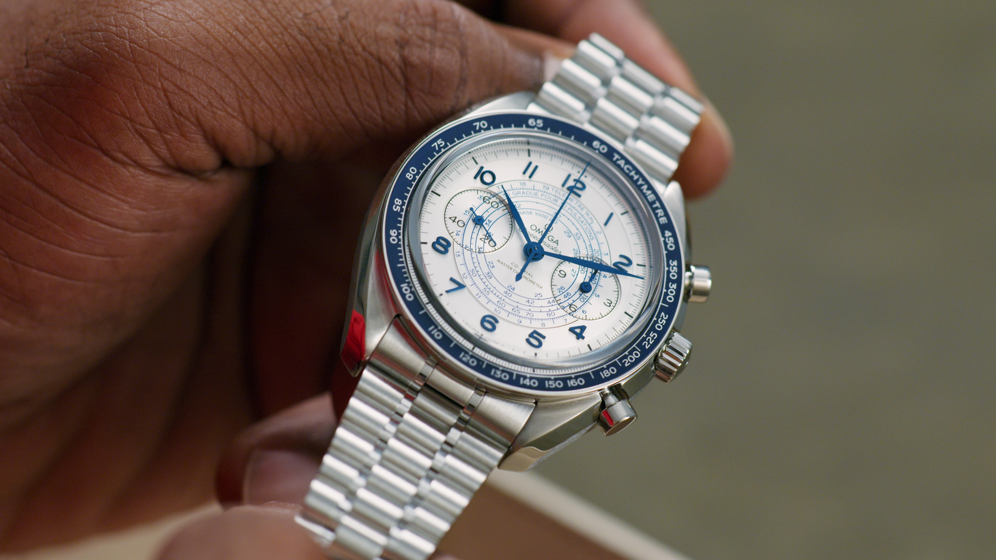 Omega Speedmaster Chronoscope Co-Axial Master Chronometer Chronograph Specs