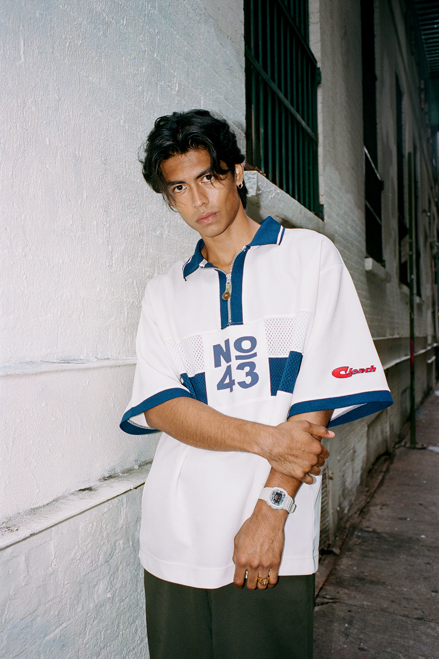 We Paired '90s Watches With '90s Fashion