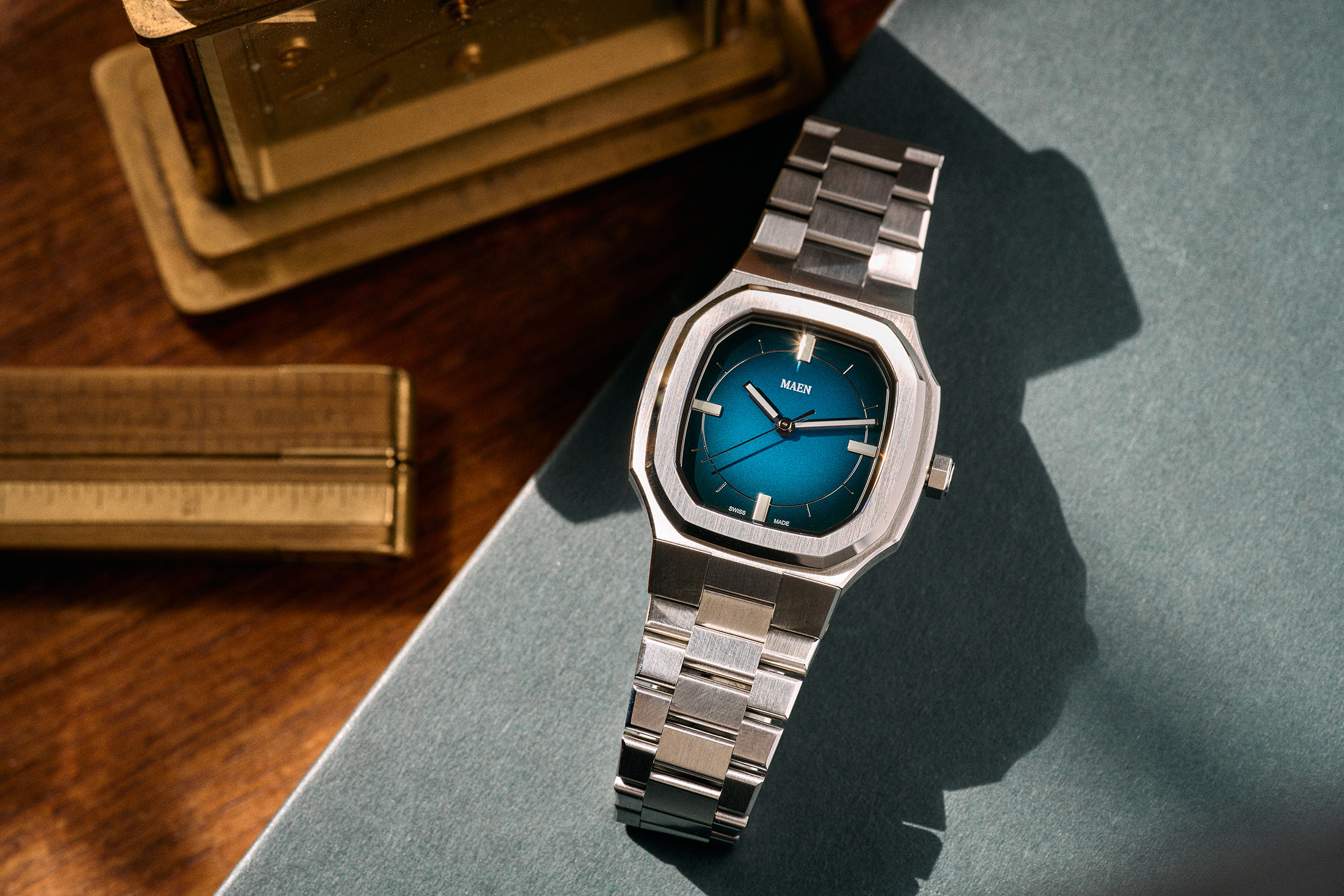 Introducing: The Maen x Worn & Wound 'Manhattan' - Hodinkee