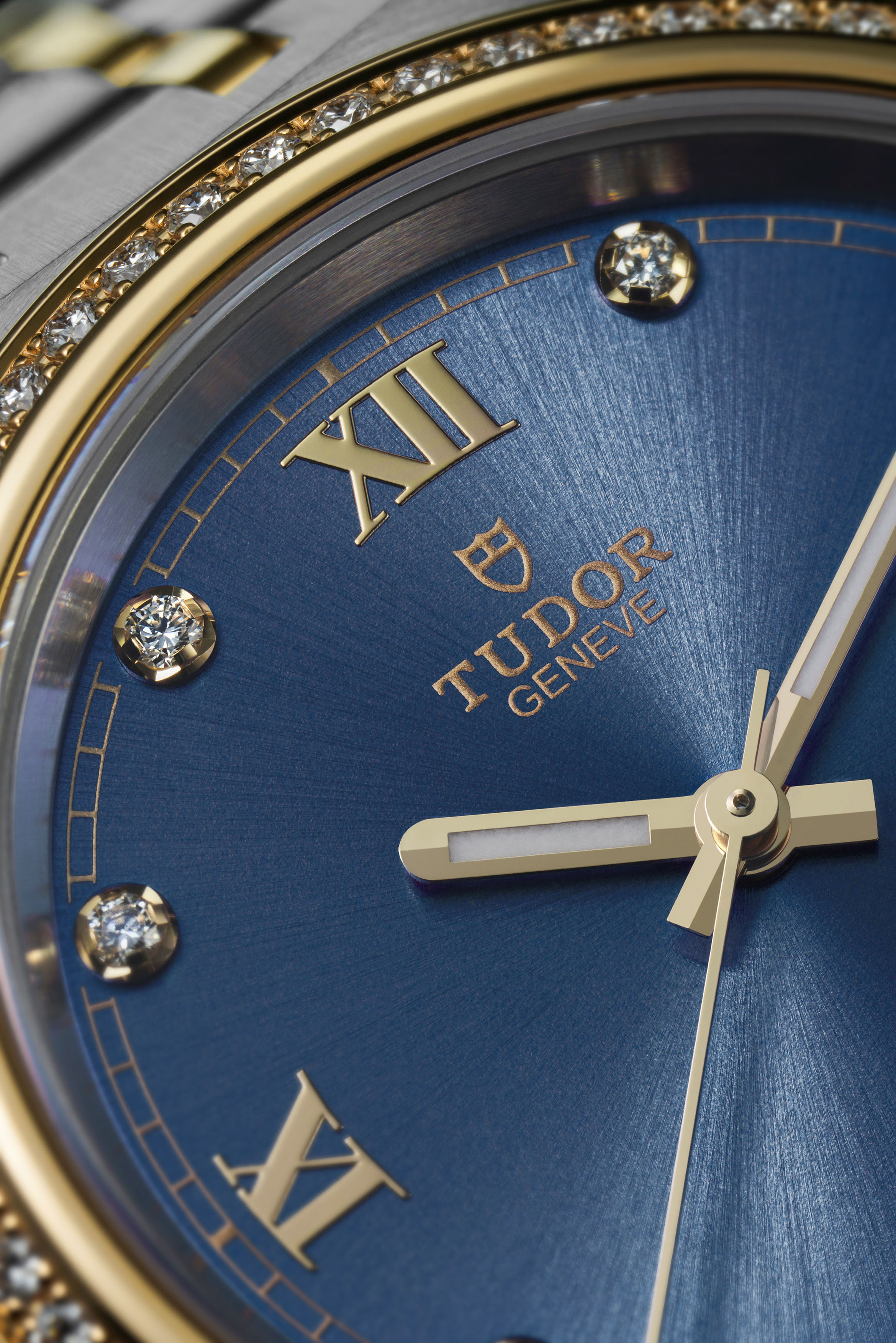 Introducing: The New Tudor Royal 28mm: In Blue And With Diamonds - Hodinkee