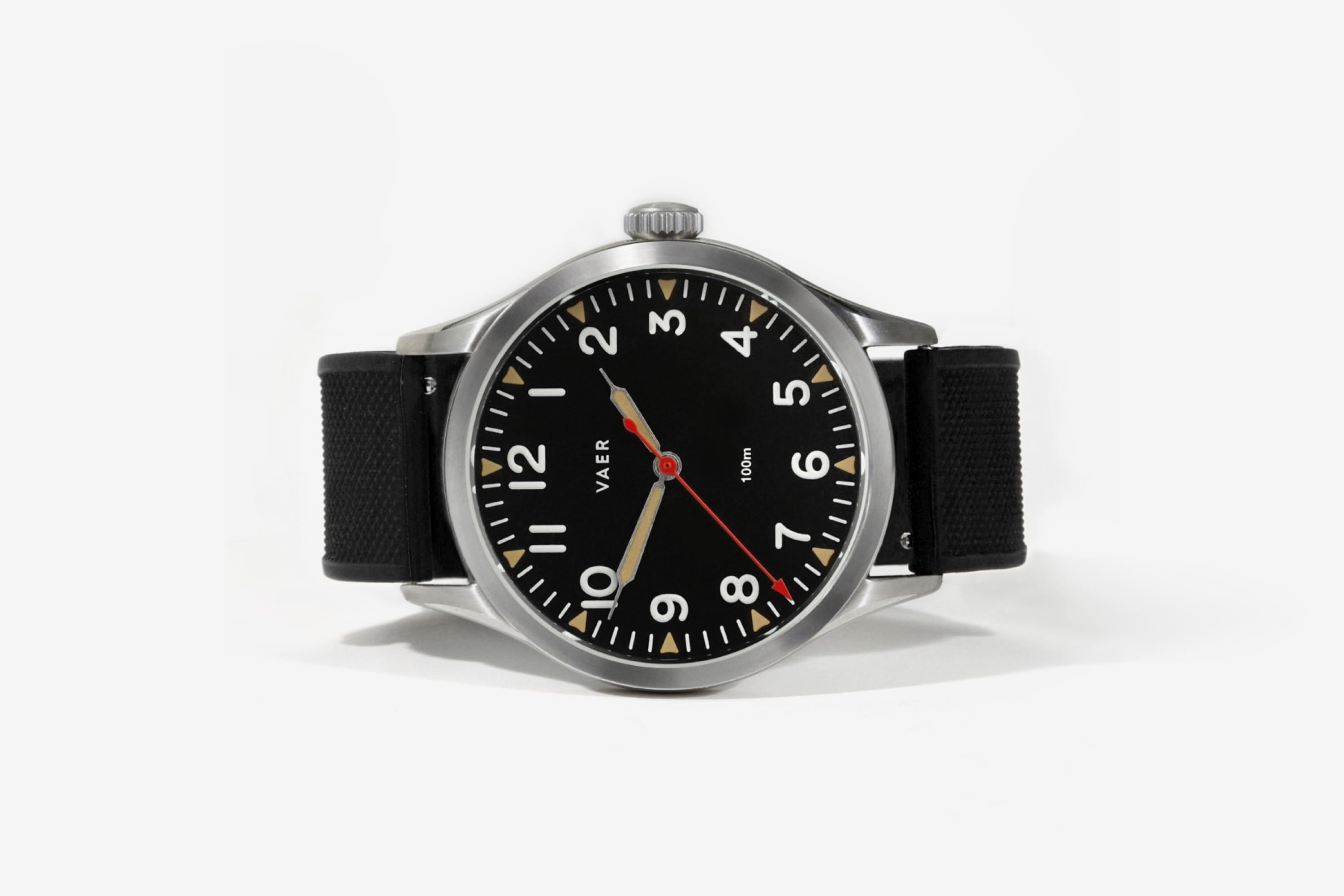 Vaer Makes Field And Dive Watches In The United States